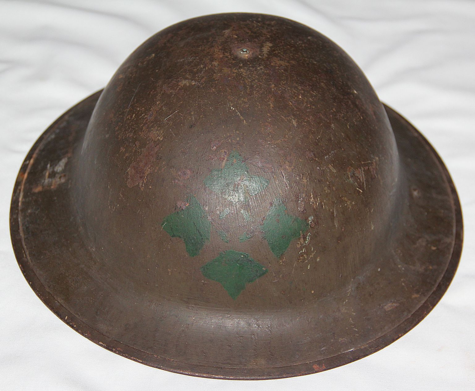 B250. WWI M1917 4TH INFANTRY DIVISION PAINTED HELMET - B & B Militaria