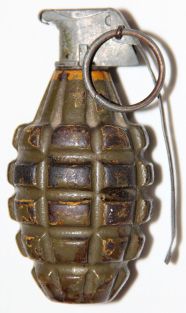 E139 INERT EARLY WWII YELLOW MKII HAND GRENADE WITH OD OVER PAINT B