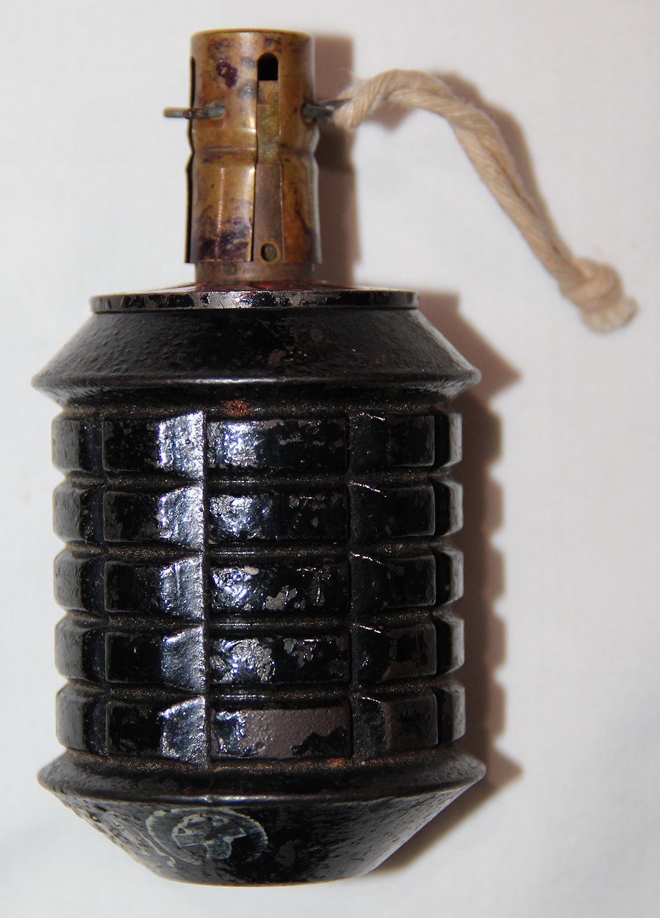 M043. INERT WWII JAPANESE TYPE 97 GRENADE - B & B Militaria
