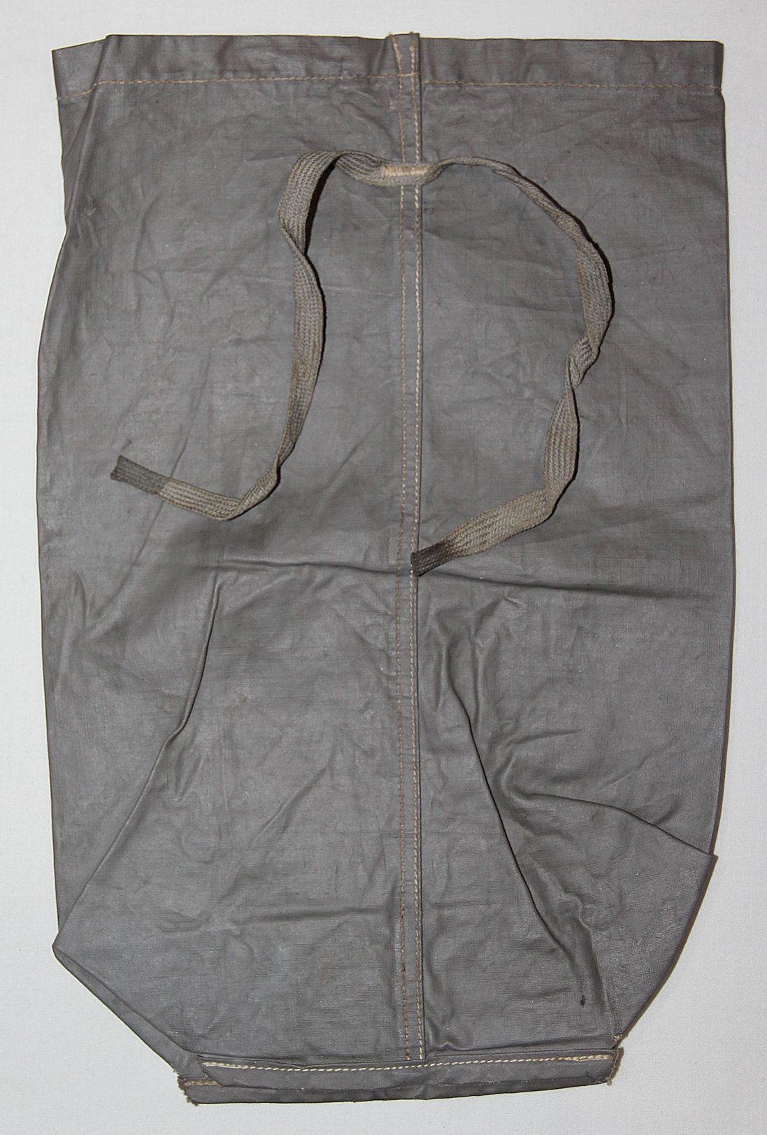 E302. RARE WWII MOUNTAIN TROOP RUBBERIZED FOOD STORAGE BAG - B & B ...