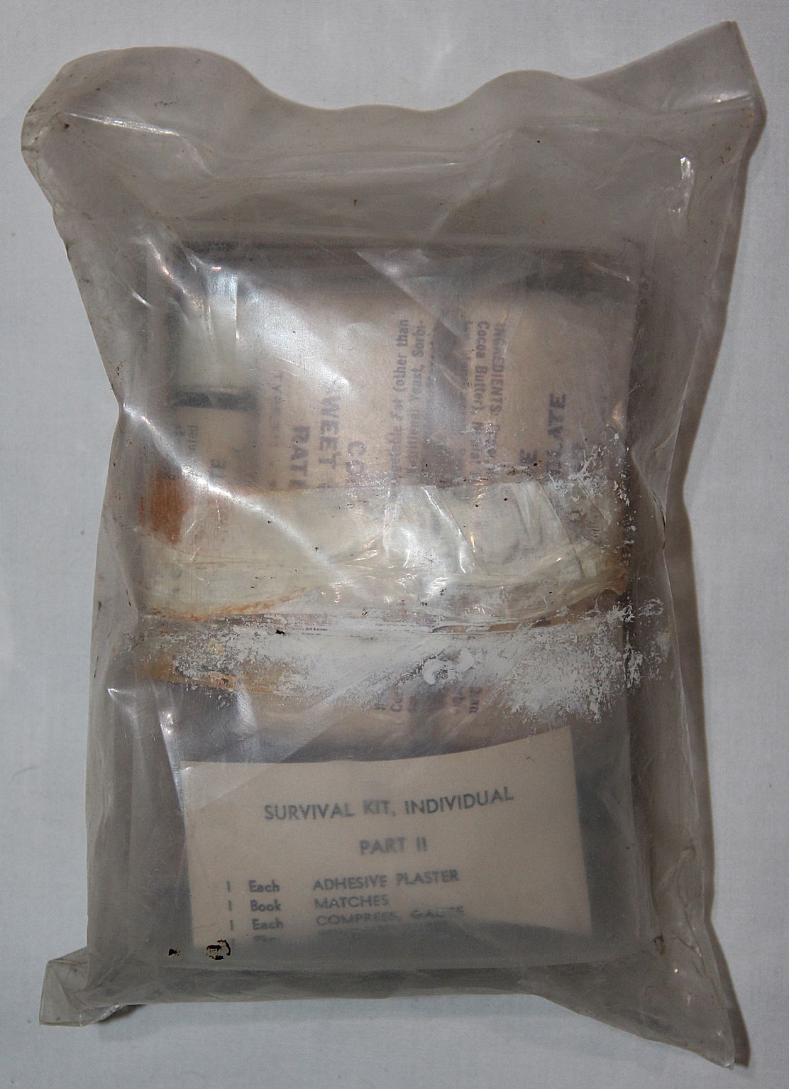 T296. COMPLETE VIETNAM PILOTS INDIVIDUAL SURVIVAL KIT PART II - B & B ...
