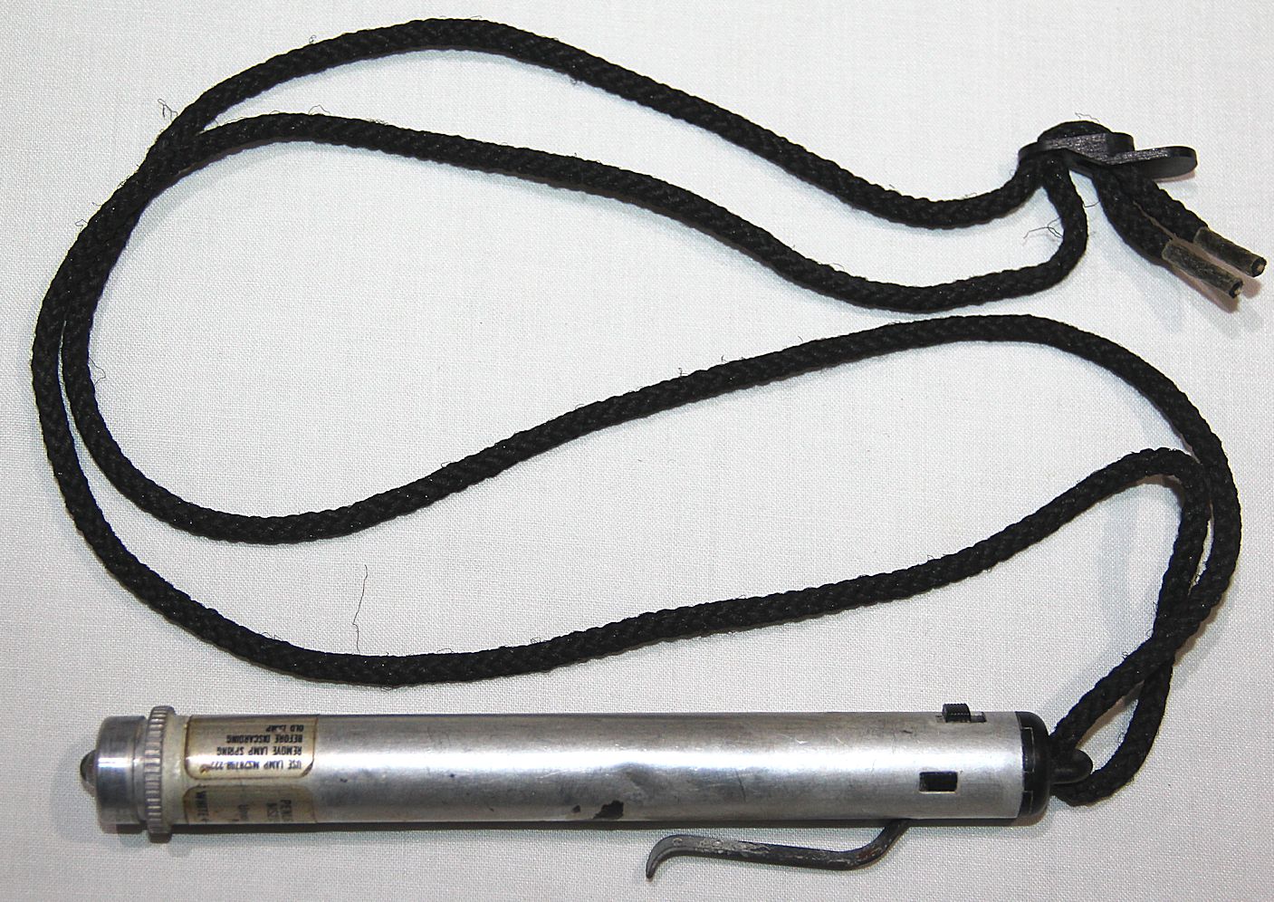 T334. VIETNAM ERA PILOTS PENLIGHT FLASHLIGHT - B & B Militaria