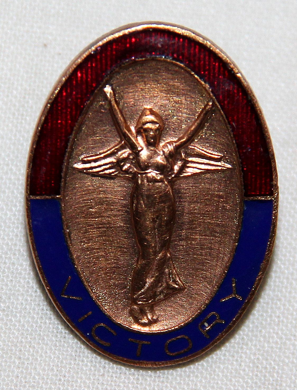 H174. WWII SCREWBACK HEADQUARTERS COMPANY 1ST DIV UNIT CREST - B & B ...