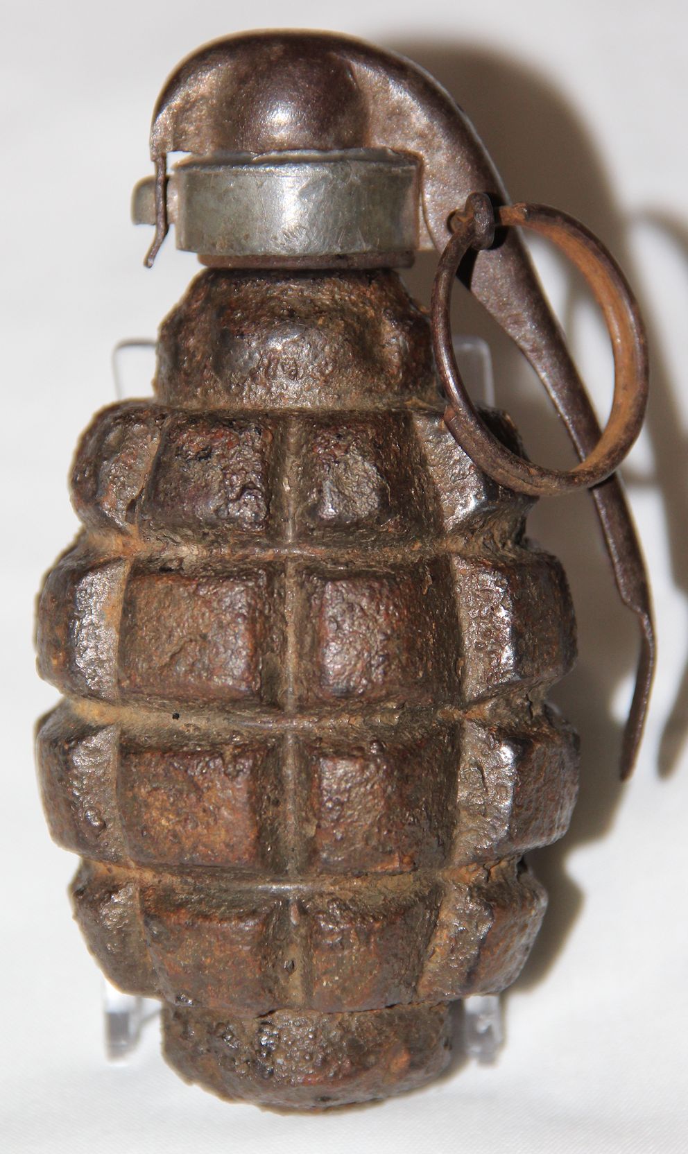 B411. INERT WWI FRENCH F1 DEFENSIVE HAND GRENADE - B & B Militaria