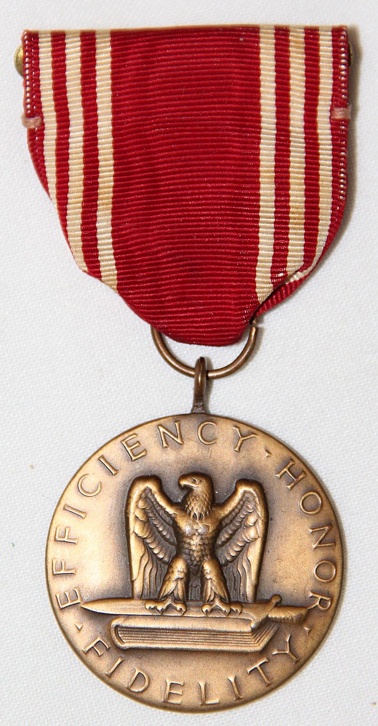 H196. WWII VARIATION THIN RING SUSPENSION GOOD CONDUCT MEDAL - B & B ...