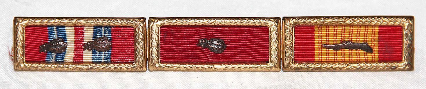 T394. VIETNAM 3 PLACE MOUNTED UNIT CITATION BAR - B & B Militaria