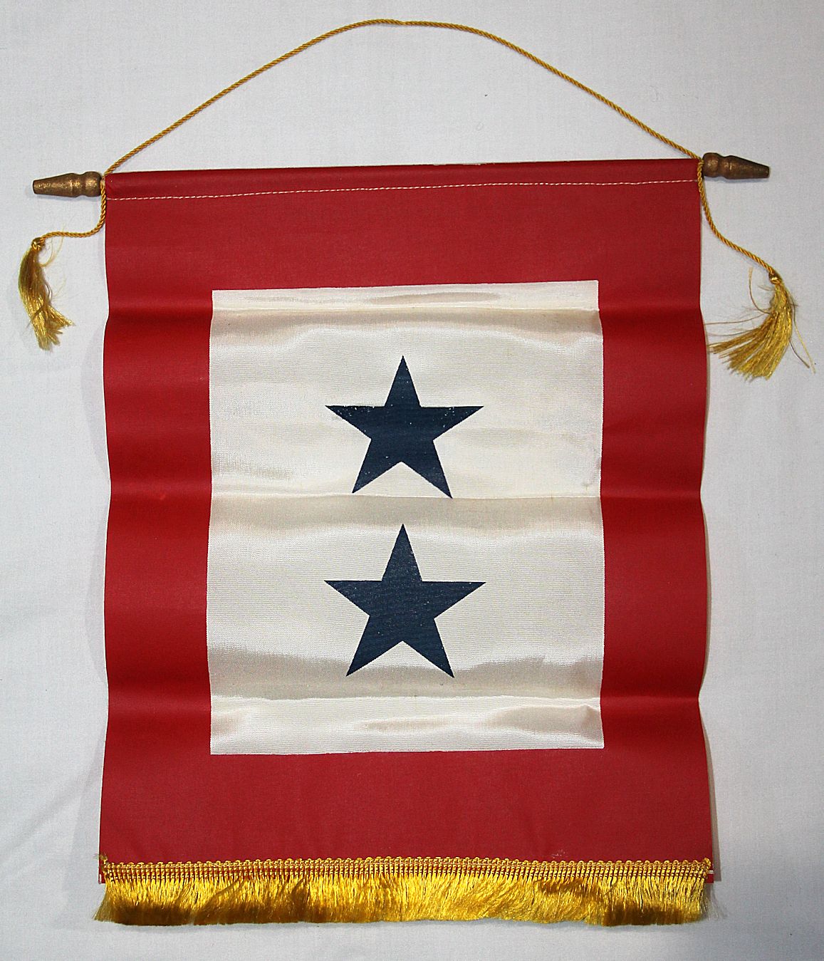 I157. WWII HOME FRONT 2 STAR SON IN SERVICE WINDOW BANNER - B & B Militaria