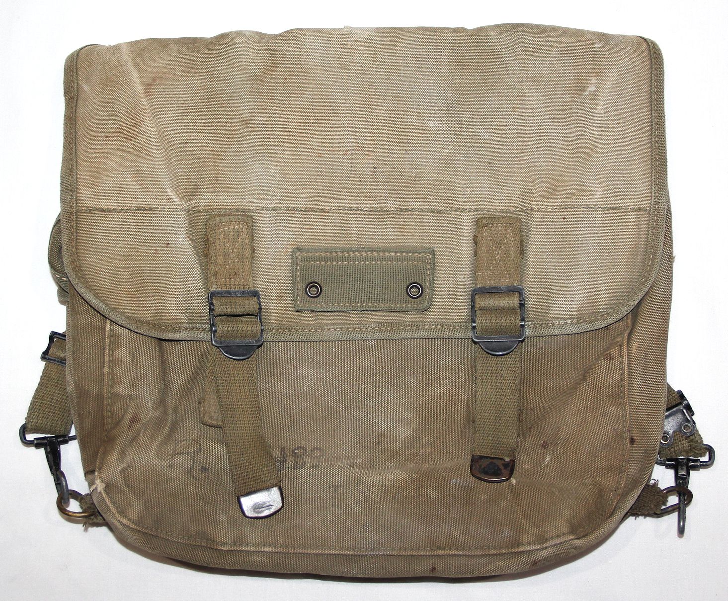 E693. WWII 1945 DATED MUSETTE BAG - B & B Militaria