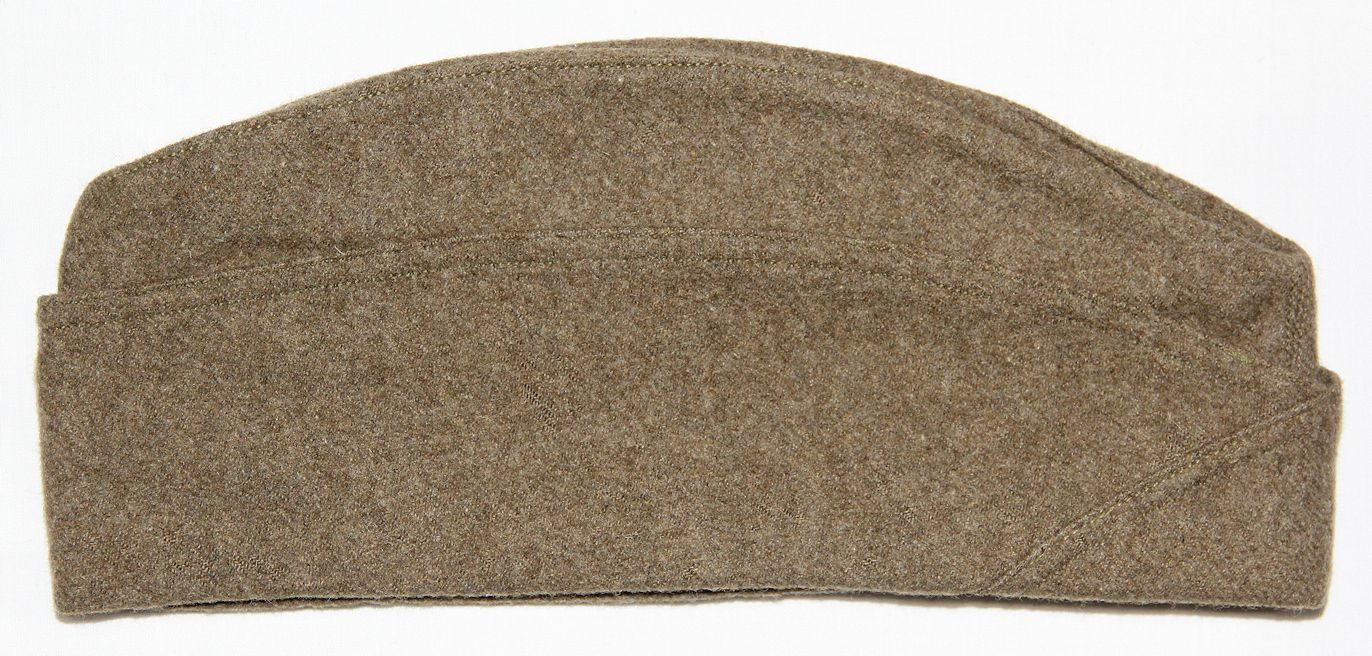 B555. UNISSUED WWI WOOL OVERSEAS GARRISON CAP - B & B Militaria