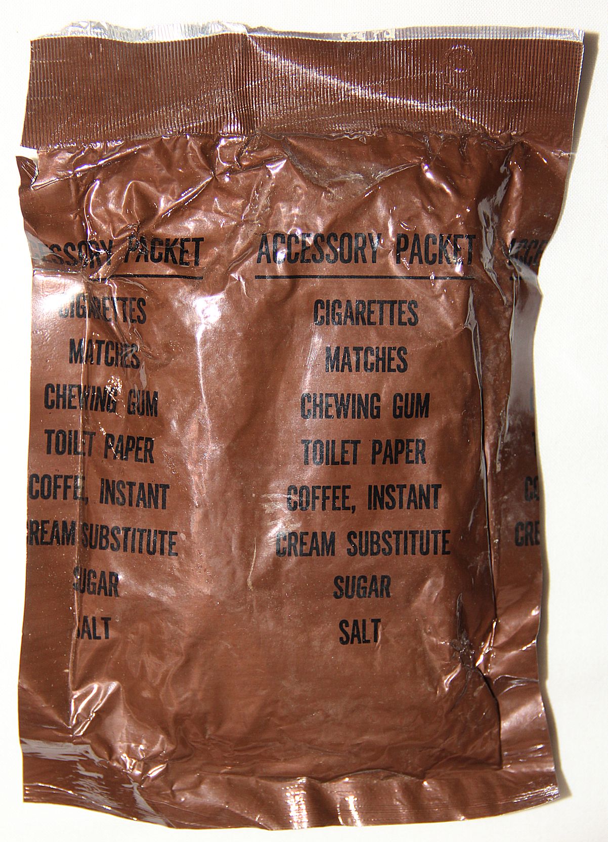 T480. EARLY VIETNAM C-RATION ACCESSORY PACK WITH CIGARETTES - B & B ...