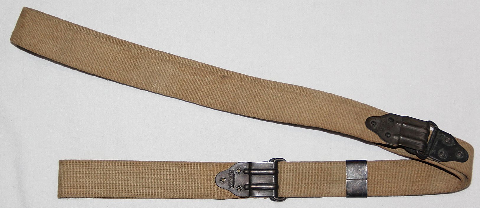 E722. WWI-WWII KERR NOBUCKL RIFLE SLING - B & B Militaria