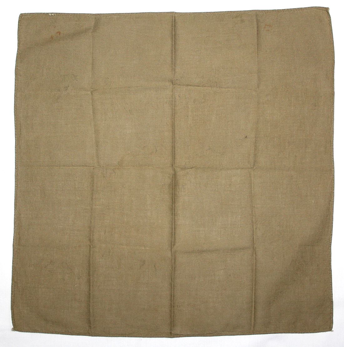 E748. WWII OD COTTON HANDKERCHIEF - B & B Militaria