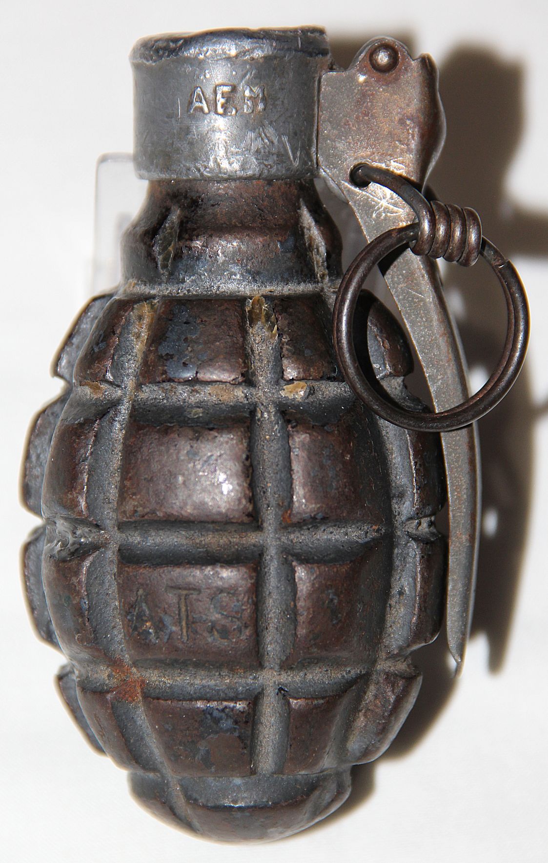 E778. INERT WWII FRENCH F1 GRENADE WITH MLE 35 FUSE AND 1940 SPOON - B ...