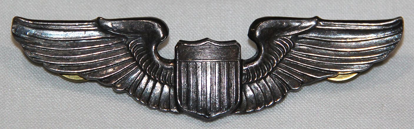 H287. WWII AAF STERLING 3" PILOT WINGS - B & B Militaria