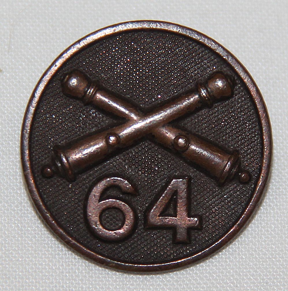 B646. WWI 64TH FIELD ARTILLERY EM COLLAR DISK - B & B Militaria