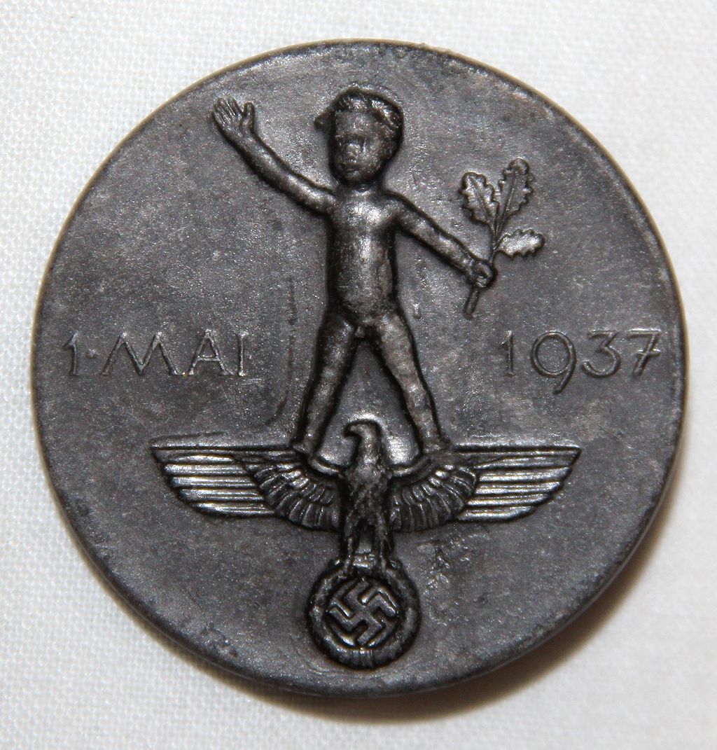 P161. PRE WWII GERMAN MAY DAY 1937 TINNIE - B & B Militaria
