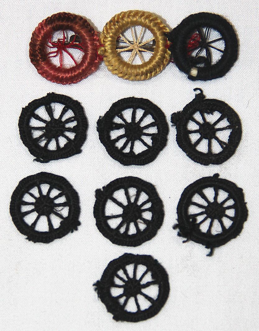 O.266. WWII GERMAN WHEEL INSIGNIA PIN AND EXTRA WHEELS - B & B Militaria